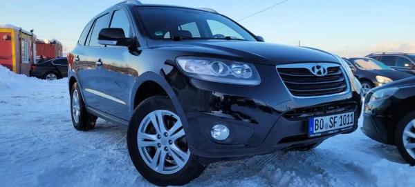 Melns Hyundai Santa Fe 2010 Rīga, ar dzinēja tilpumu 2.20 L un nobraukumu 259 tūkst. km par 8900 €, foto 7 vietnē AUTOMOTO.COM.LV