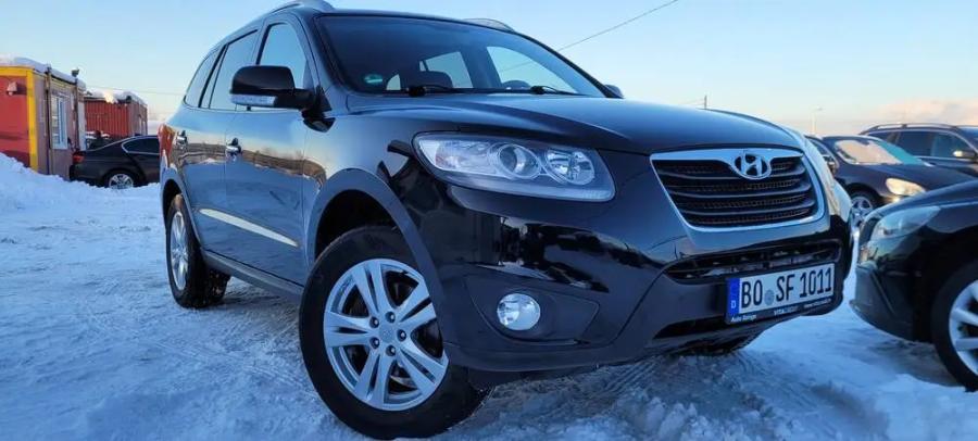 Melns Hyundai Santa Fe 2010 Rīga, ar dzinēja tilpumu 2.20 L un nobraukumu 259 tūkst. km par 8900 €, foto 8 vietnē AUTOMOTO.COM.LV
