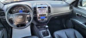 Melns Hyundai Santa Fe 2010 Rīga, ar dzinēja tilpumu 2.20 L un nobraukumu 259 tūkst. km par 8900 €, foto 15 vietnē AUTOMOTO.COM.LV