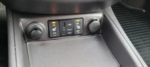 Melns Hyundai Santa Fe 2010 Rīga, ar dzinēja tilpumu 2.20 L un nobraukumu 259 tūkst. km par 8900 €, foto 22 vietnē AUTOMOTO.COM.LV