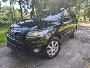 Melns Hyundai Santa Fe 2010 Utena, ar dzinēja tilpumu 2.20 L un nobraukumu 242 tūkst. km par 4850 €, foto  vietnē AUTOMOTO.COM.LV