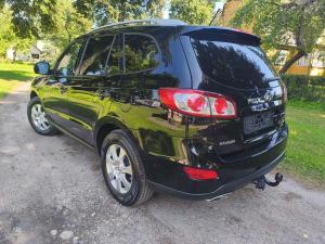 Melns Hyundai Santa Fe 2010 Utena, ar dzinēja tilpumu 2.20 L un nobraukumu 242 tūkst. km par 4850 €, foto 4 vietnē AUTOMOTO.COM.LV