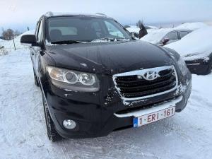Melns Hyundai Santa Fe 2011 Tauragė, ar dzinēja tilpumu 2.00 L un nobraukumu 259 tūkst. km par 5200 €, foto 8 vietnē AUTOMOTO.COM.LV