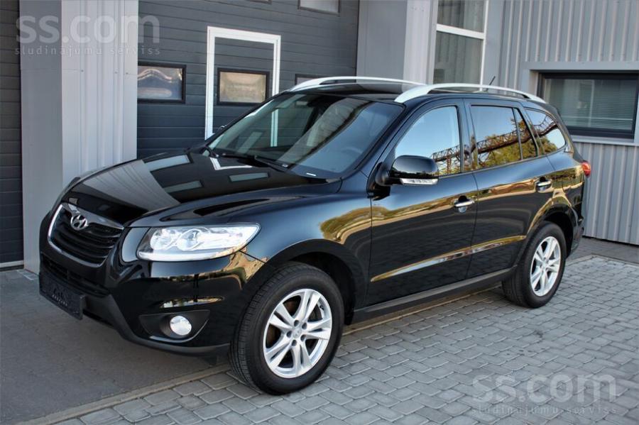 Melns Hyundai Santa Fe 2011 Rīga, ar dzinēja tilpumu 2.20 L un nobraukumu 0 tūkst. km par 7490 €, foto 4 vietnē AUTOMOTO.COM.LV