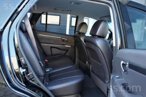 Melns Hyundai Santa Fe 2011 Rīga, ar dzinēja tilpumu 2.20 L un nobraukumu 0 tūkst. km par 7490 €, foto 27 vietnē AUTOMOTO.COM.LV