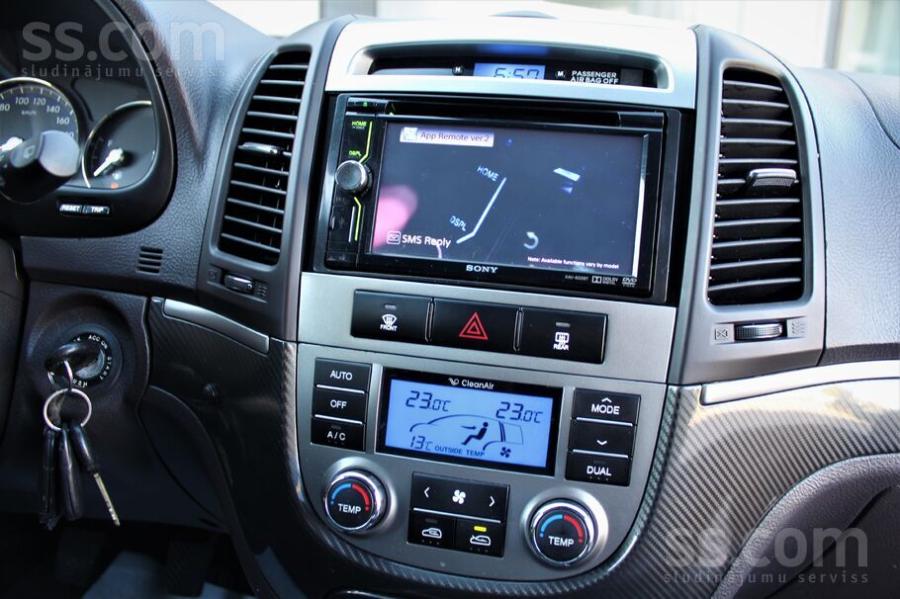 Melns Hyundai Santa Fe 2011 Rīga, ar dzinēja tilpumu 2.20 L un nobraukumu 0 tūkst. km par 7490 €, foto 31 vietnē AUTOMOTO.COM.LV