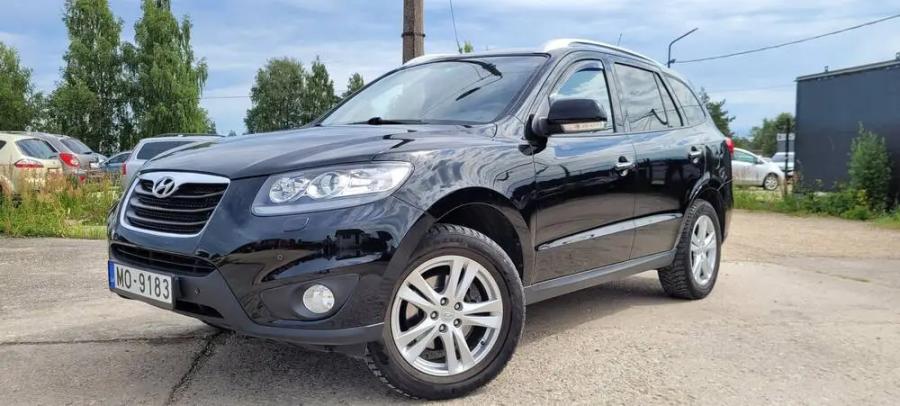 Melns Hyundai Santa Fe 2011 Rīga, ar dzinēja tilpumu 2.20 L un nobraukumu 230 tūkst. km par 6500 €, foto 3 vietnē AUTOMOTO.COM.LV