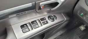 Melns Hyundai Santa Fe 2011 Rīga, ar dzinēja tilpumu 2.20 L un nobraukumu 230 tūkst. km par 6500 €, foto 21 vietnē AUTOMOTO.COM.LV