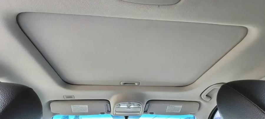 Melns Hyundai Santa Fe 2011 Rīga, ar dzinēja tilpumu 2.20 L un nobraukumu 230 tūkst. km par 6500 €, foto 28 vietnē AUTOMOTO.COM.LV