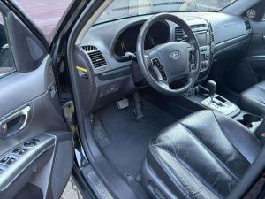 Melns Hyundai Santa Fe 2011 Kauņa, ar dzinēja tilpumu 2.20 L un nobraukumu 155 tūkst. km par 7800 €, foto 6 vietnē AUTOMOTO.COM.LV