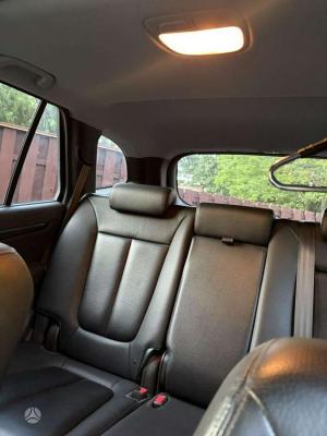 Melns Hyundai Santa Fe 2011 Kauņa, ar dzinēja tilpumu 2.20 L un nobraukumu 155 tūkst. km par 7800 €, foto 14 vietnē AUTOMOTO.COM.LV