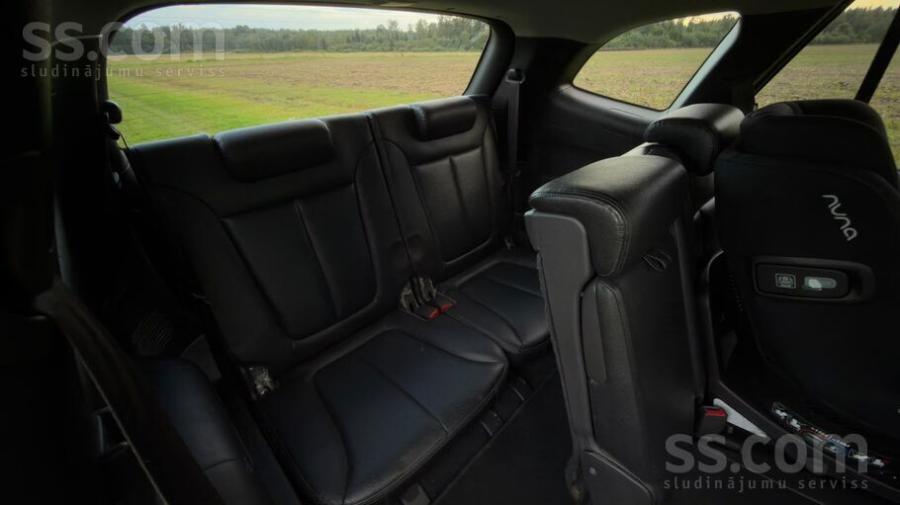 Melns Hyundai Santa Fe 2011 Rīga, ar dzinēja tilpumu 2.20 L un nobraukumu 315 tūkst. km par 4900 €, foto 20 vietnē AUTOMOTO.COM.LV