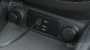 Melns Hyundai Santa Fe 2011 Rīga, ar dzinēja tilpumu 2.20 L un nobraukumu 315 tūkst. km par 4900 €, foto 21 vietnē AUTOMOTO.COM.LV