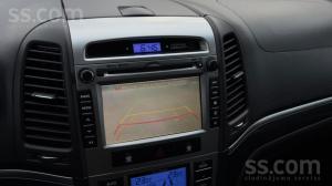 Melns Hyundai Santa Fe 2011 Rīga, ar dzinēja tilpumu 2.20 L un nobraukumu 315 tūkst. km par 4900 €, foto 24 vietnē AUTOMOTO.COM.LV