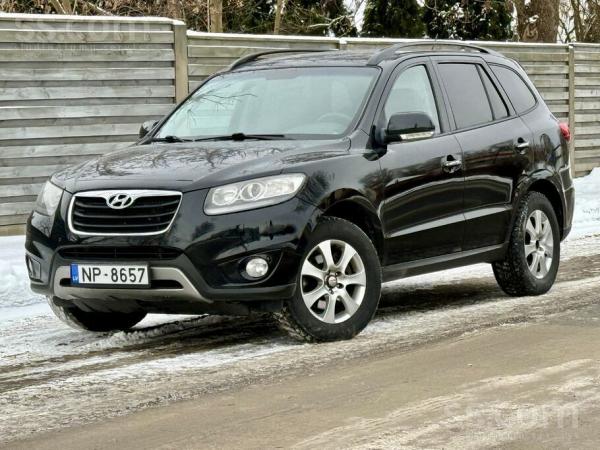 Melns Hyundai Santa Fe 2012 Jelgava, ar dzinēja tilpumu 2.20 L un nobraukumu 297 tūkst. km par 5800 €, foto 3 vietnē AUTOMOTO.COM.LV