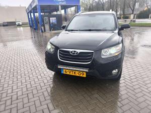 Melns Hyundai Santa Fe 2012 Tauragė, ar dzinēja tilpumu 2.20 L un nobraukumu 280 tūkst. km par 5200 €, foto 2 vietnē AUTOMOTO.COM.LV