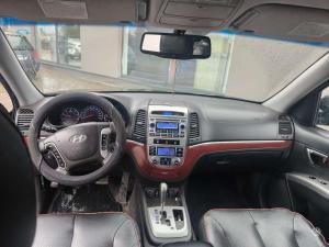 Melns Hyundai Santa Fe 2012 Tauragė, ar dzinēja tilpumu 2.20 L un nobraukumu 280 tūkst. km par 5200 €, foto 10 vietnē AUTOMOTO.COM.LV