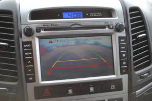 Black Hyundai Santa Fe 2012 in Riga, with an engine capacity of 2.20 L and mileage of 225 thousand km for 7990 €, photo 27 on AUTOMOTO.COM.LV
