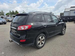 Melns Hyundai Santa Fe 2012 Marijampole, ar dzinēja tilpumu 2.20 L un nobraukumu 318 tūkst. km par 4300 €, foto 13 vietnē AUTOMOTO.COM.LV