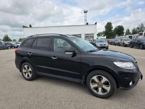 Melns Hyundai Santa Fe 2012 Marijampole, ar dzinēja tilpumu 2.20 L un nobraukumu 318 tūkst. km par 4300 €, foto 18 vietnē AUTOMOTO.COM.LV