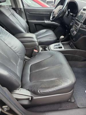 Melns Hyundai Santa Fe 2012 Marijampole, ar dzinēja tilpumu 2.20 L un nobraukumu 318 tūkst. km par 4300 €, foto 37 vietnē AUTOMOTO.COM.LV