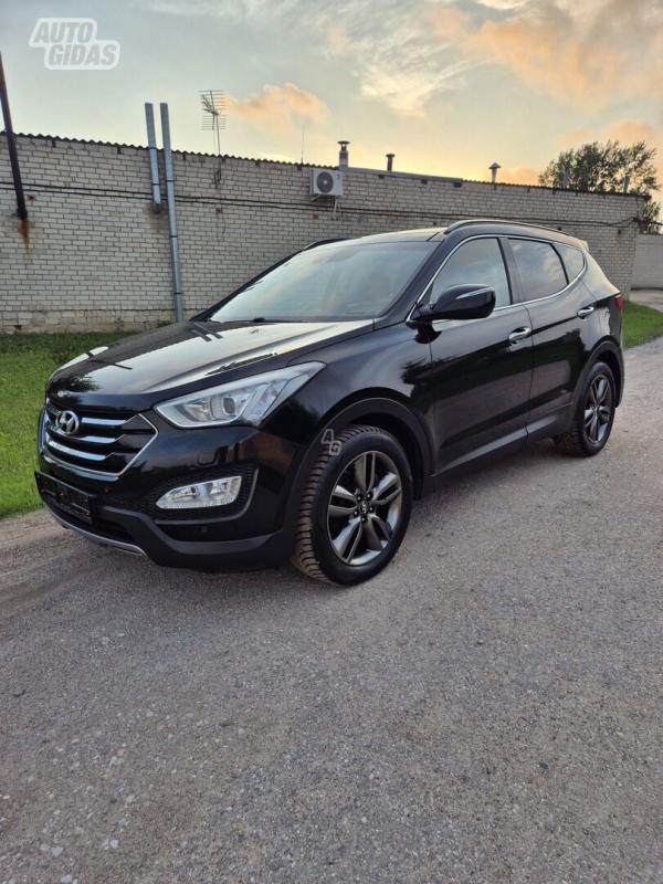Melns Hyundai Santa Fe 2012 Vilkaviškis, ar dzinēja tilpumu 2.20 L un nobraukumu 259 tūkst. km par 8100 €, foto 2 vietnē AUTOMOTO.COM.LV