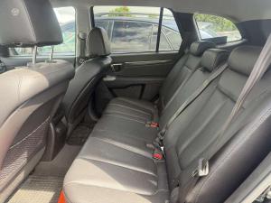 Melns Hyundai Santa Fe 2012 Kauņa, ar dzinēja tilpumu 2.20 L un nobraukumu 225 tūkst. km par 3450 €, foto 7 vietnē AUTOMOTO.COM.LV