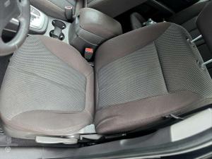 Melns Hyundai Santa Fe 2012 Panevēža, ar dzinēja tilpumu 2.20 L un nobraukumu 270 tūkst. km par 5350 €, foto 10 vietnē AUTOMOTO.COM.LV