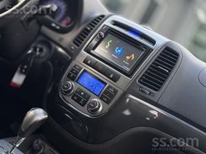 Melns Hyundai Santa Fe 2012 Jūrmala, ar dzinēja tilpumu 2.20 L un nobraukumu 274 tūkst. km par 5990 €, foto 11 vietnē AUTOMOTO.COM.LV