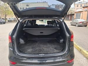 Melns Hyundai Santa Fe 2013 Rīga, ar dzinēja tilpumu 2.20 L un nobraukumu 0 tūkst. km par 7000 €, foto 10 vietnē AUTOMOTO.COM.LV
