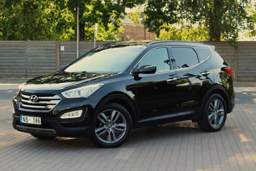 Melns Hyundai Santa Fe 2013 Rīga, ar dzinēja tilpumu 2.20 L un nobraukumu 184 tūkst. km par 13700 €, foto 4 vietnē AUTOMOTO.COM.LV