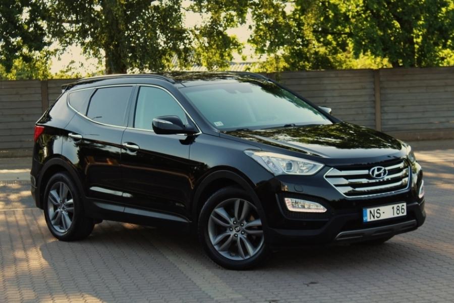 Melns Hyundai Santa Fe 2013 Rīga, ar dzinēja tilpumu 2.20 L un nobraukumu 184 tūkst. km par 13700 €, foto 8 vietnē AUTOMOTO.COM.LV