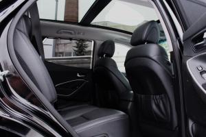 Melns Hyundai Santa Fe 2013 Rīga, ar dzinēja tilpumu 2.20 L un nobraukumu 184 tūkst. km par 13700 €, foto 32 vietnē AUTOMOTO.COM.LV