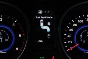 Melns Hyundai Santa Fe 2013 Rīga, ar dzinēja tilpumu 2.20 L un nobraukumu 184 tūkst. km par 13700 €, foto 56 vietnē AUTOMOTO.COM.LV