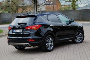 Melns Hyundai Santa Fe 2013 Rīga, ar dzinēja tilpumu 2.20 L un nobraukumu 184 tūkst. km par 13700 €, foto 59 vietnē AUTOMOTO.COM.LV
