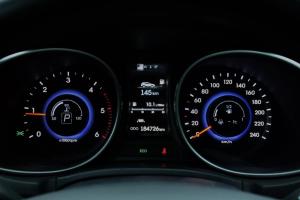 Melns Hyundai Santa Fe 2013 Rīga, ar dzinēja tilpumu 2.20 L un nobraukumu 184 tūkst. km par 13700 €, foto 71 vietnē AUTOMOTO.COM.LV