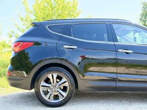 Melns Hyundai Santa Fe 2013 Šauļi, ar dzinēja tilpumu 2.19 L un nobraukumu 218 tūkst. km par 13650 €, foto 10 vietnē AUTOMOTO.COM.LV