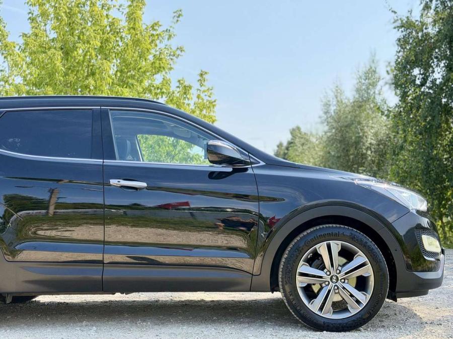 Melns Hyundai Santa Fe 2013 Šauļi, ar dzinēja tilpumu 2.19 L un nobraukumu 218 tūkst. km par 13650 €, foto 11 vietnē AUTOMOTO.COM.LV