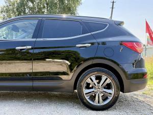 Melns Hyundai Santa Fe 2013 Šauļi, ar dzinēja tilpumu 2.19 L un nobraukumu 218 tūkst. km par 13650 €, foto 13 vietnē AUTOMOTO.COM.LV