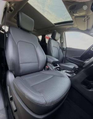 Melns Hyundai Santa Fe 2013 Šauļi, ar dzinēja tilpumu 2.19 L un nobraukumu 218 tūkst. km par 13650 €, foto 35 vietnē AUTOMOTO.COM.LV