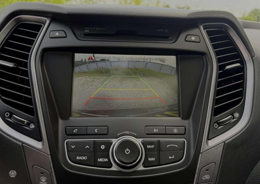 Melns Hyundai Santa Fe 2013 Šauļi, ar dzinēja tilpumu 2.19 L un nobraukumu 218 tūkst. km par 13650 €, foto 59 vietnē AUTOMOTO.COM.LV
