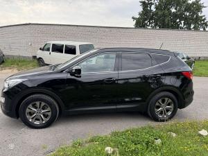 Melns Hyundai Santa Fe 2013 Viļņa, ar dzinēja tilpumu 2.20 L un nobraukumu 250 tūkst. km par 8800 €, foto 9 vietnē AUTOMOTO.COM.LV