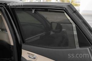 Black Hyundai Santa Fe 2013 in Riga, with an engine capacity of 2.20 L and mileage of 245 thousand km for 10990 €, photo 15 on AUTOMOTO.COM.LV