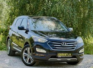 Black Hyundai Santa Fe 2013 in Siauliai, with an engine capacity of 2.20 L and mileage of 218 thousand km for 13650 €, photo  on AUTOMOTO.COM.LV