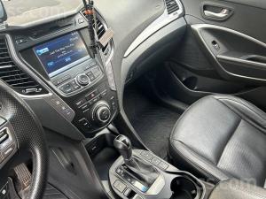 Melns Hyundai Santa Fe 2013 Jelgava, ar dzinēja tilpumu 2.20 L un nobraukumu 262 tūkst. km par 10800 €, foto 15 vietnē AUTOMOTO.COM.LV