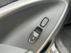 Melns Hyundai Santa Fe 2013 Jelgava, ar dzinēja tilpumu 2.20 L un nobraukumu 262 tūkst. km par 10800 €, foto 21 vietnē AUTOMOTO.COM.LV