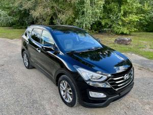 Melns Hyundai Santa Fe 2013 Biržai, ar dzinēja tilpumu 2.20 L un nobraukumu 259 tūkst. km par 8900 €, foto 5 vietnē AUTOMOTO.COM.LV