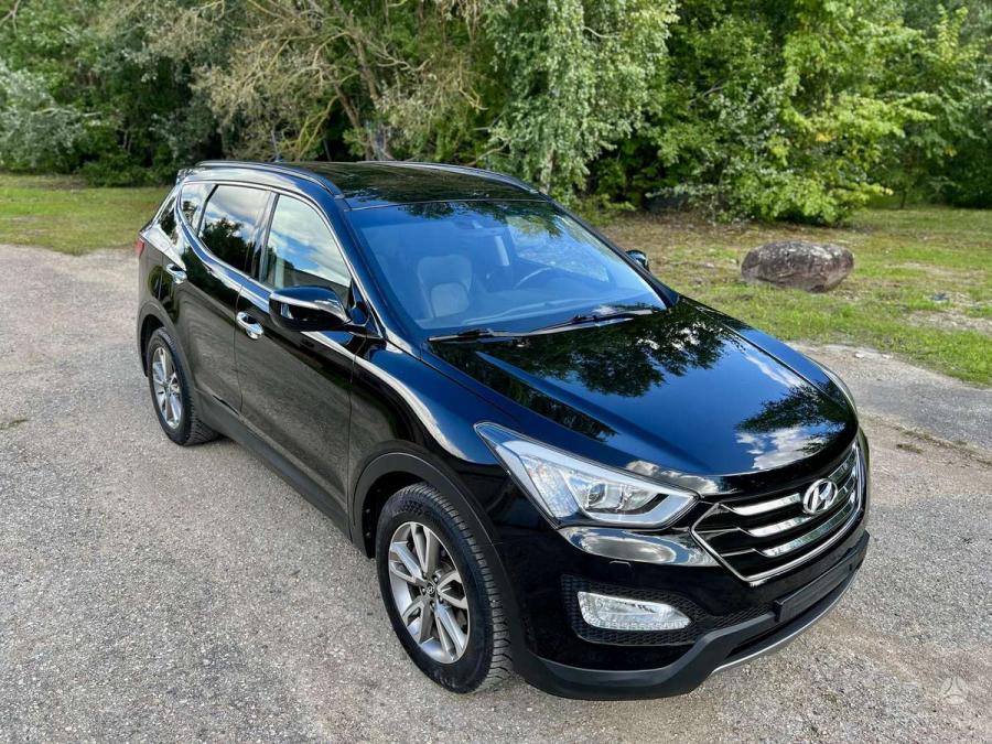 Melns Hyundai Santa Fe 2013 Biržai, ar dzinēja tilpumu 2.20 L un nobraukumu 259 tūkst. km par 8900 €, foto 5 vietnē AUTOMOTO.COM.LV