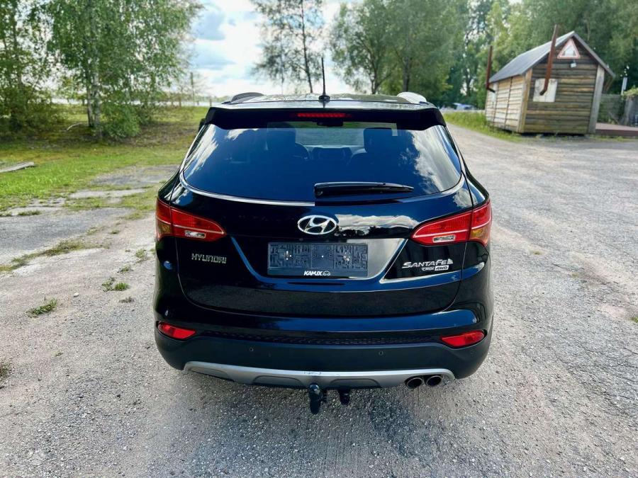 Melns Hyundai Santa Fe 2013 Biržai, ar dzinēja tilpumu 2.20 L un nobraukumu 259 tūkst. km par 8900 €, foto 19 vietnē AUTOMOTO.COM.LV