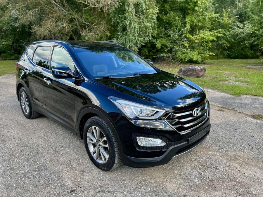 Melns Hyundai Santa Fe 2013 Biržai, ar dzinēja tilpumu 2.20 L un nobraukumu 259 tūkst. km par 8900 €, foto 21 vietnē AUTOMOTO.COM.LV